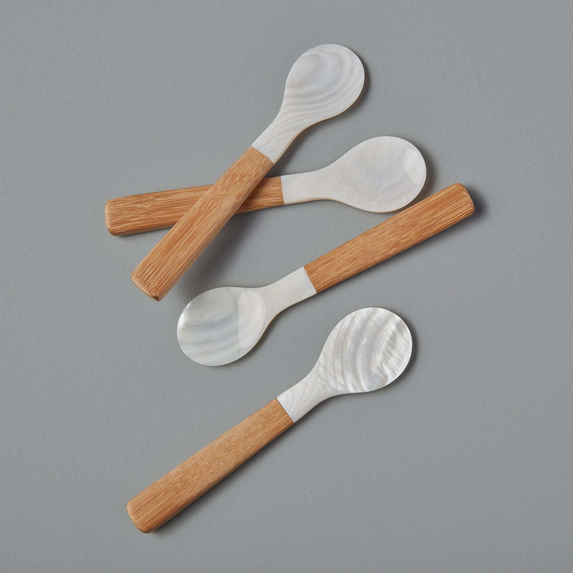 Seashell & Bamboo Spoons, Medium, Set of 4 – Iris Selections