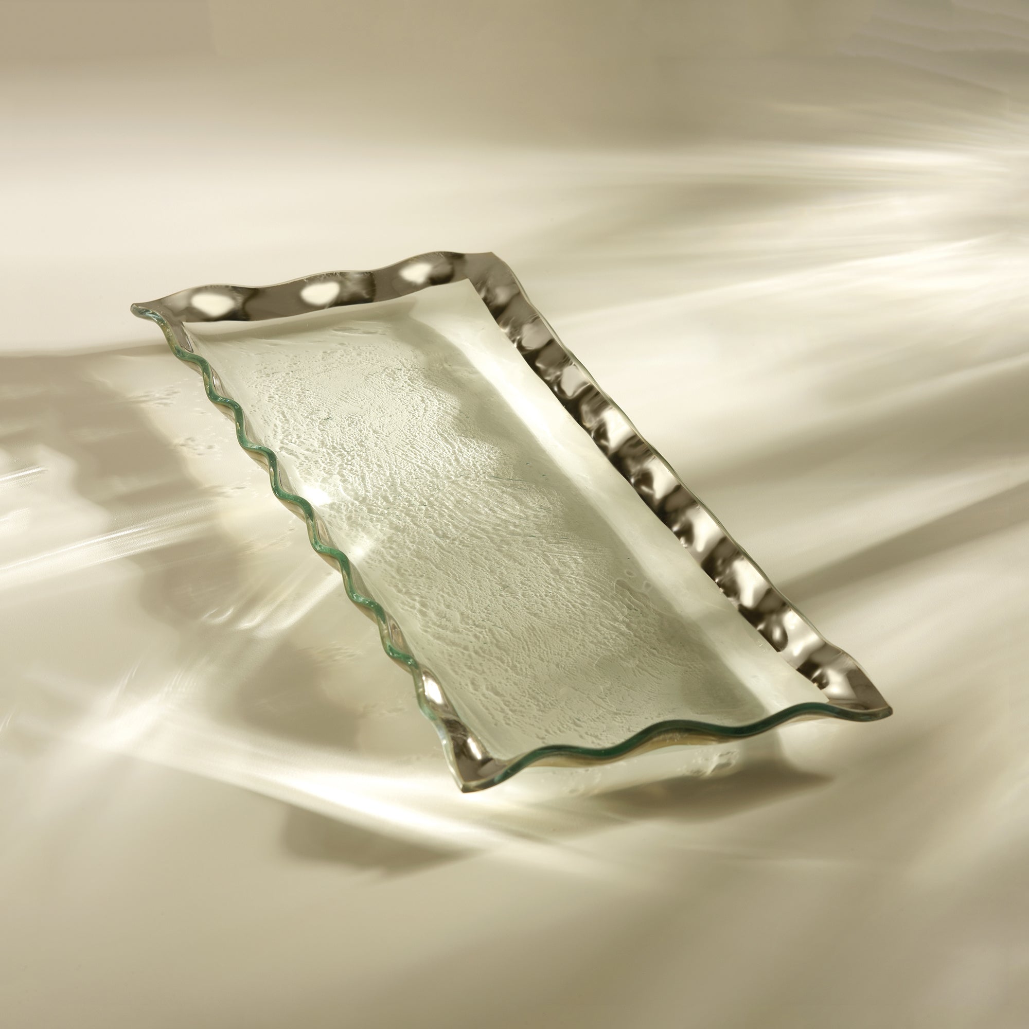 Iris Selections | Ruffle Rectangular Tray